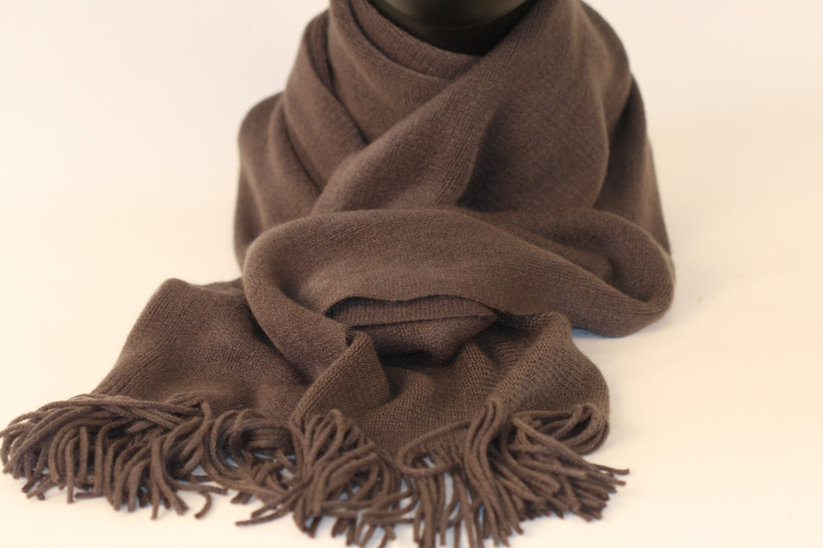 Super Soft Chase Scarf – SAATCHI
